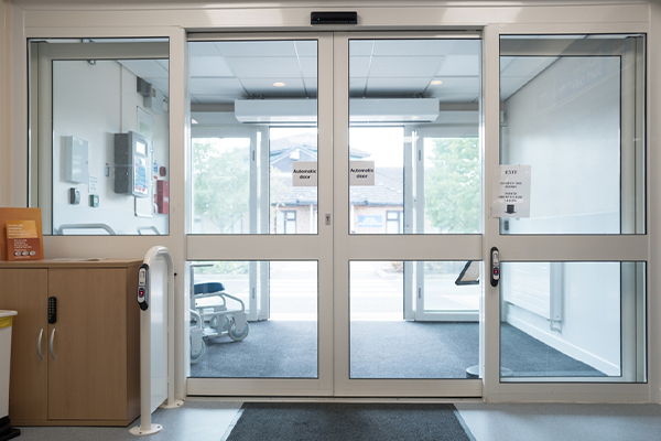 Automatic Doors Manufacturer in India | Alurac