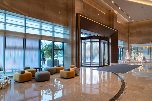 Automatic Swing Door System Manufacturer in India | Alurac